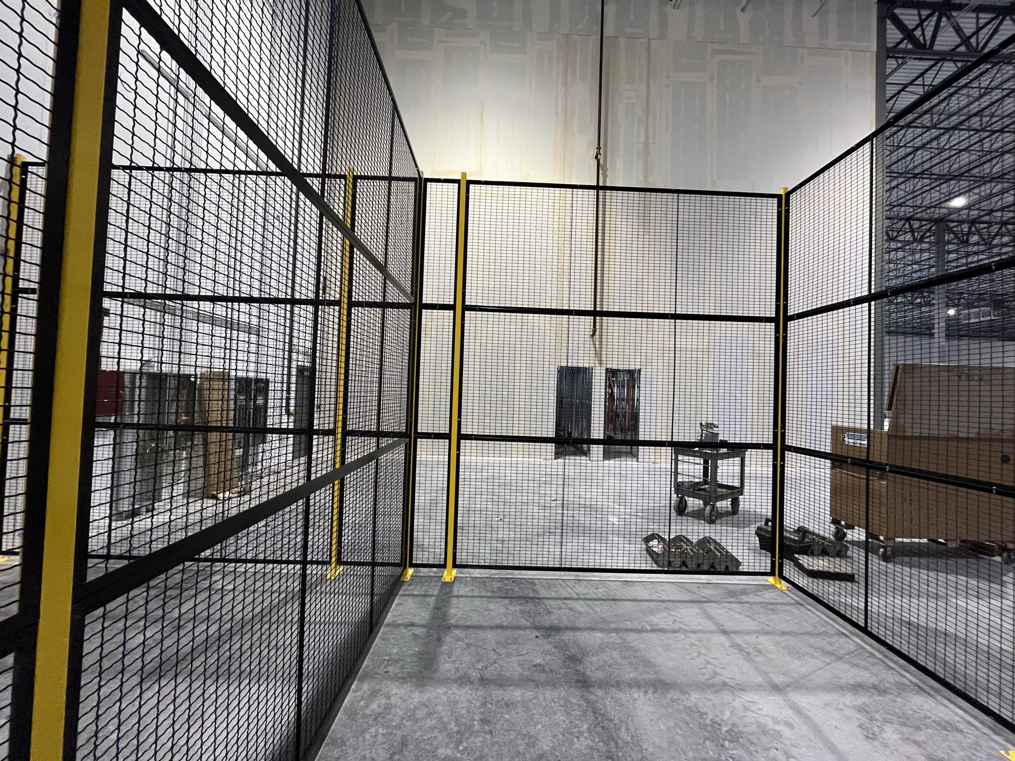 Large Maintenance Cage Increases Efficiency | Case Study | WireCrafters