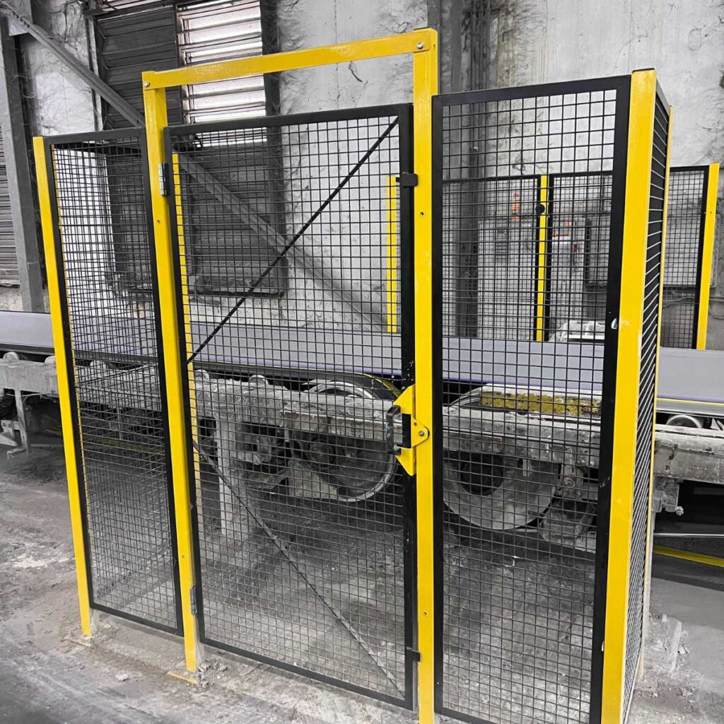 RapidGuard® II - Lift-Off Machine Guarding System | WireCrafters